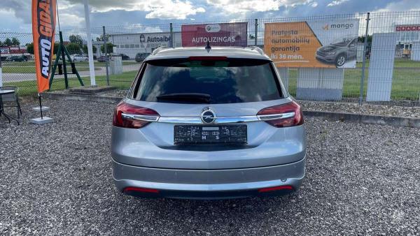 Grey Opel Insignia 2014 in Marijampole, with an engine capacity of 1.96 L and mileage of 237 thousand km for 4999 €, photo 6 on AUTOMOTO.COM.LV