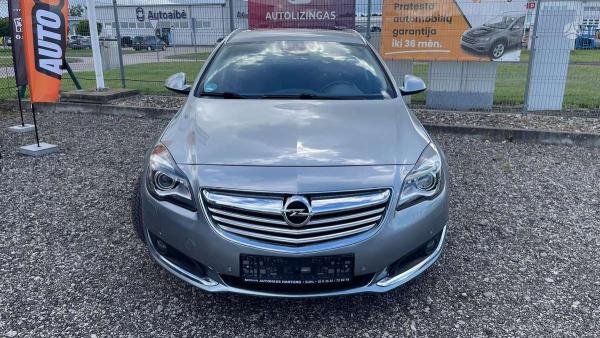 Grey Opel Insignia 2014 in Marijampole, with an engine capacity of 1.96 L and mileage of 237 thousand km for 4999 €, photo 9 on AUTOMOTO.COM.LV