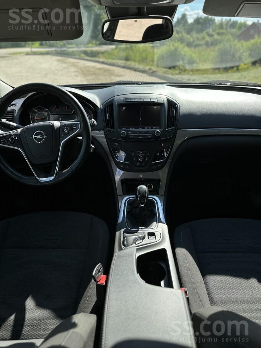 Pelēks Opel Insignia 2014 Rēzekne, ar dzinēja tilpumu 2.00 L un nobraukumu 250 tūkst. km par 5299 €, foto 11 vietnē AUTOMOTO.COM.LV