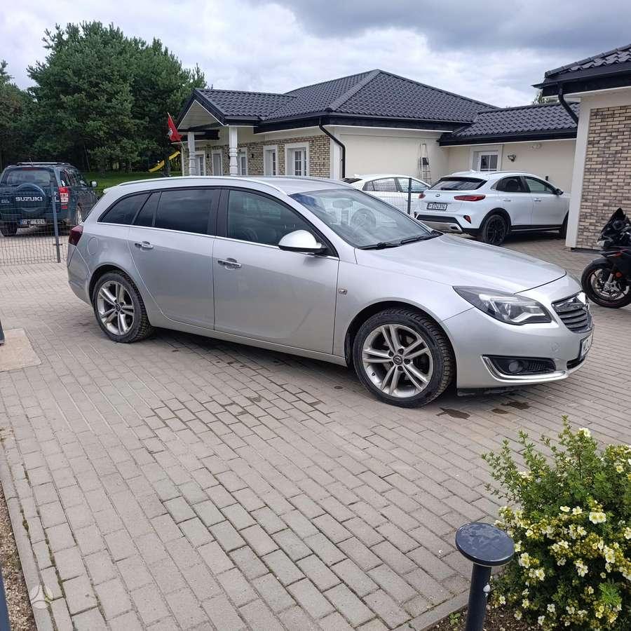 Grey Opel Insignia 2014 in Vilnius, with an engine capacity of 1.96 L and mileage of 344 thousand km for 3700 €, photo 3 on AUTOMOTO.COM.LV
