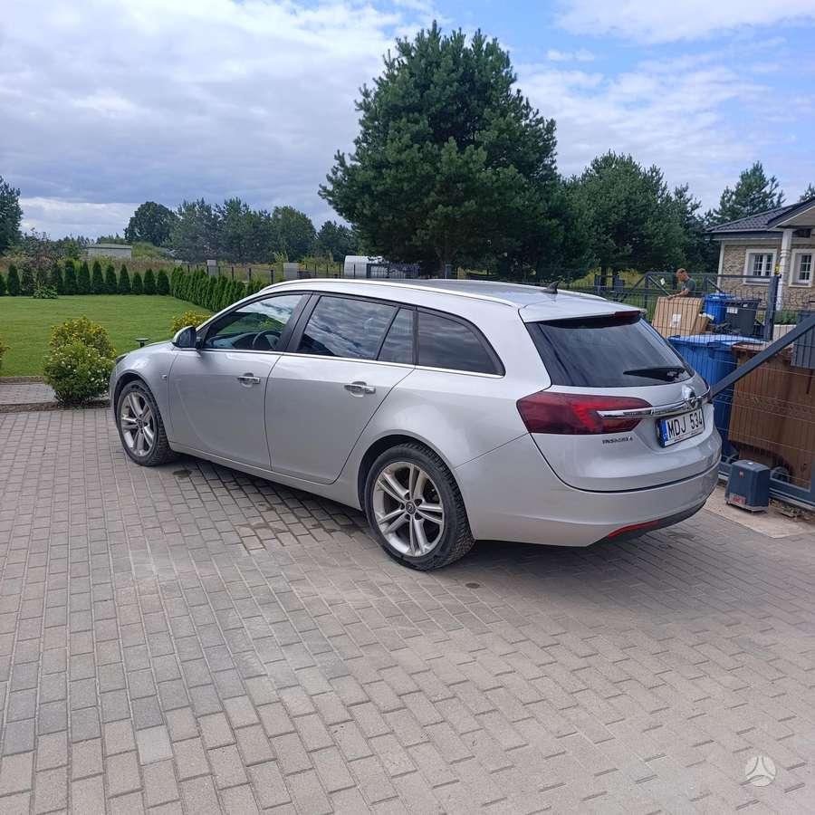 Grey Opel Insignia 2014 in Vilnius, with an engine capacity of 1.96 L and mileage of 344 thousand km for 3700 €, photo 5 on AUTOMOTO.COM.LV
