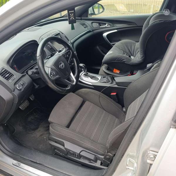 Pelēks Opel Insignia 2014 Viļņa, ar dzinēja tilpumu 1.96 L un nobraukumu 344 tūkst. km par 3700 €, foto 6 vietnē AUTOMOTO.COM.LV