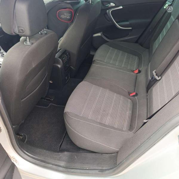 Pelēks Opel Insignia 2014 Viļņa, ar dzinēja tilpumu 1.96 L un nobraukumu 344 tūkst. km par 3700 €, foto 7 vietnē AUTOMOTO.COM.LV
