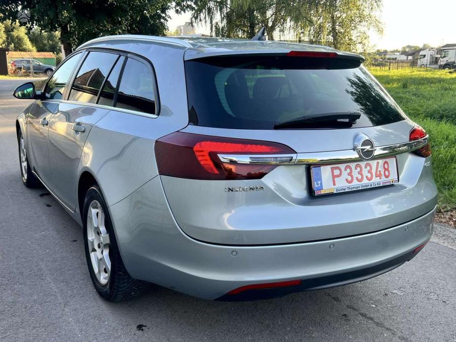 Grey Opel Insignia 2014 in Marijampole, with an engine capacity of 1.96 L and mileage of 300 thousand km for 3900 €, photo 6 on AUTOMOTO.COM.LV