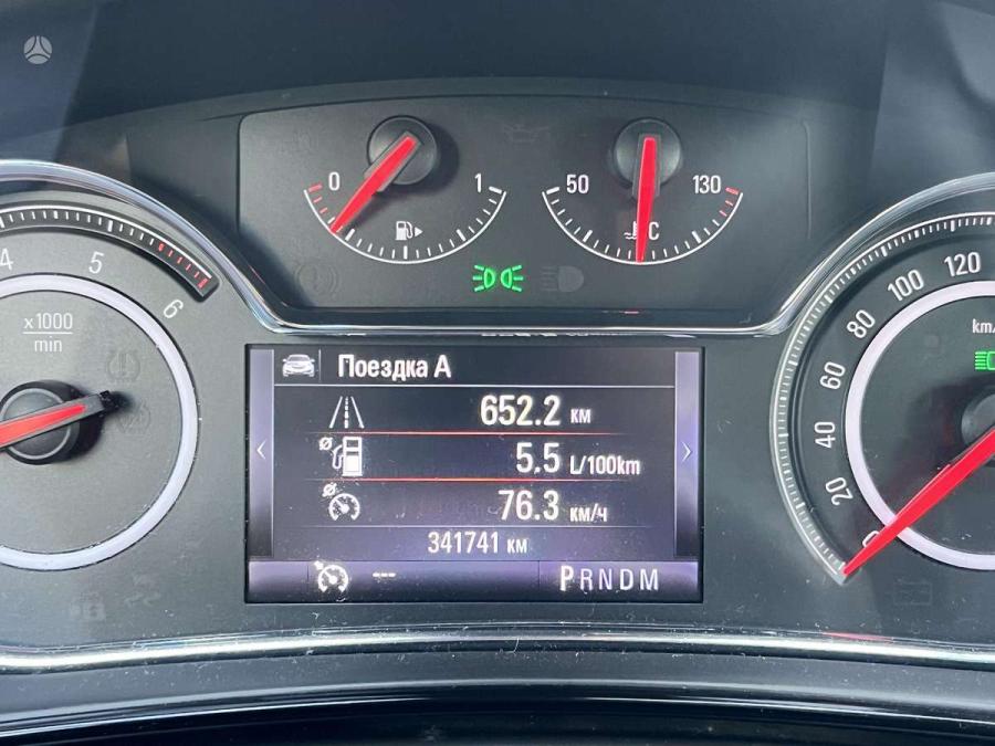 Grey Opel Insignia 2014 in Marijampole, with an engine capacity of 1.96 L and mileage of 300 thousand km for 3900 €, photo 10 on AUTOMOTO.COM.LV