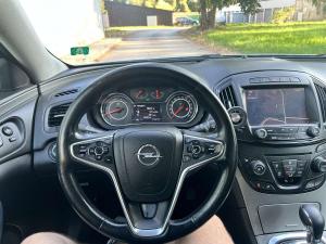 Grey Opel Insignia 2014 in Marijampole, with an engine capacity of 1.96 L and mileage of 300 thousand km for 3900 €, photo 13 on AUTOMOTO.COM.LV