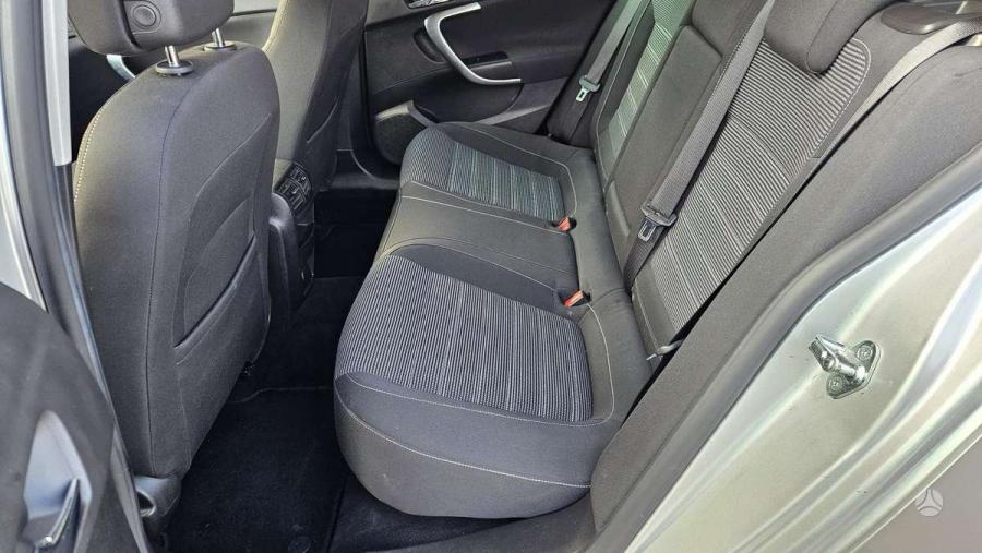 Pelēks Opel Insignia 2014 Rokiškis, ar dzinēja tilpumu 2.00 L un nobraukumu 232 tūkst. km par 4700 €, foto 17 vietnē AUTOMOTO.COM.LV