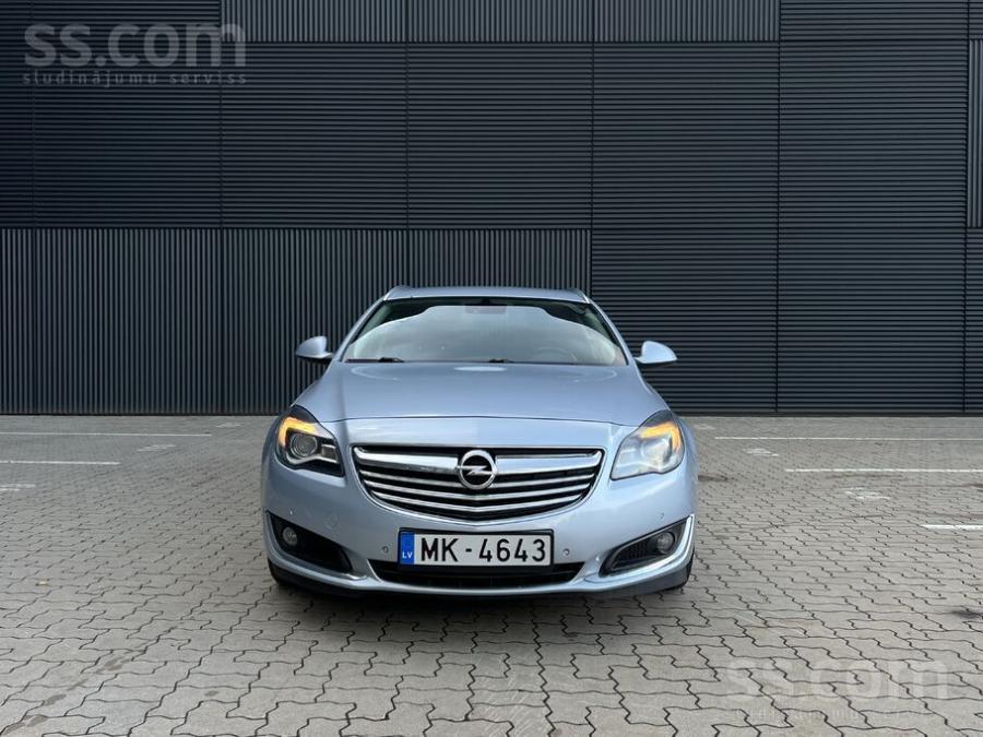Pelēks Opel Insignia 2014 Rīga, ar dzinēja tilpumu 2.00 L un nobraukumu 319 tūkst. km par 3990 €, foto 4 vietnē AUTOMOTO.COM.LV