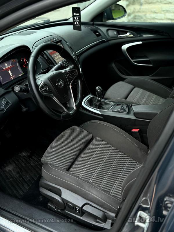Pelēks Opel Insignia 2014 Tallina, ar dzinēja tilpumu 2.00 L un nobraukumu 273 tūkst. km par 5500 €, foto 7 vietnē AUTOMOTO.COM.LV