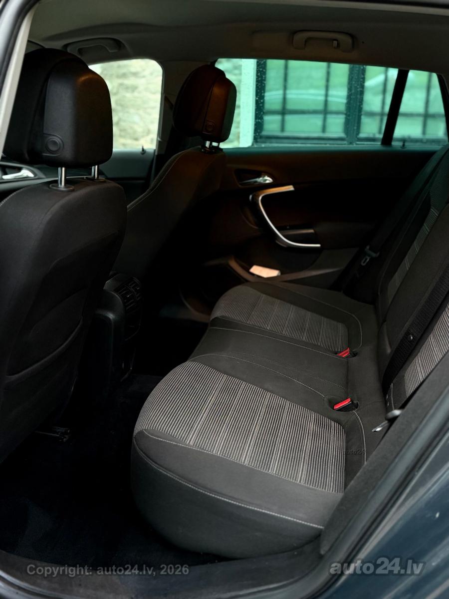 Pelēks Opel Insignia 2014 Tallina, ar dzinēja tilpumu 2.00 L un nobraukumu 273 tūkst. km par 5500 €, foto 14 vietnē AUTOMOTO.COM.LV