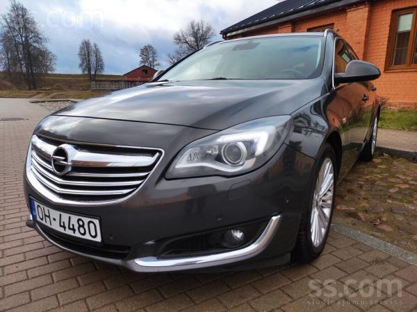 Pelēks Opel Insignia 2015 Daugavpils, ar dzinēja tilpumu 2.00 L un nobraukumu 250 tūkst. km par 6150 €, foto 1 vietnē AUTOMOTO.COM.LV