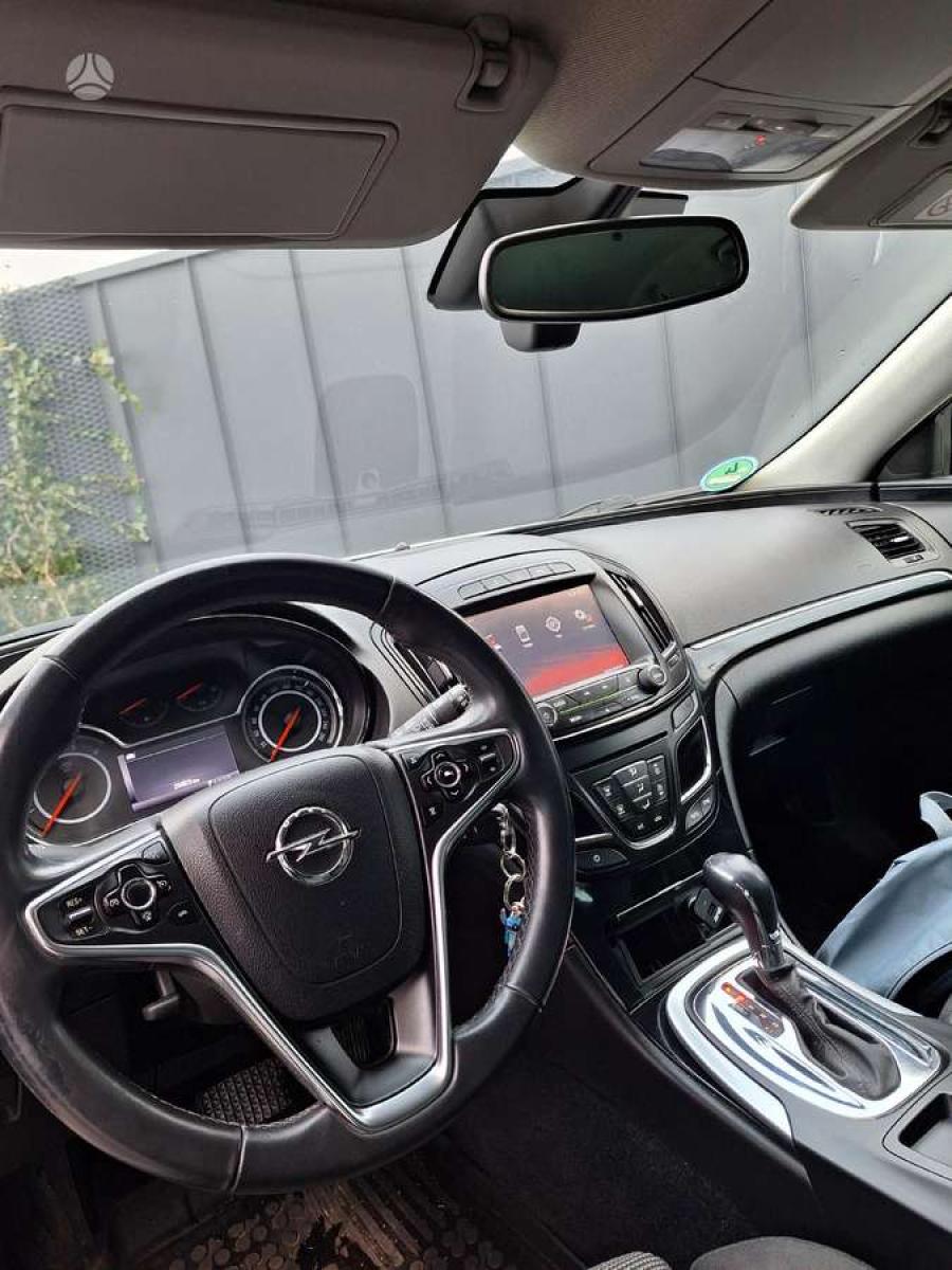 Grey Opel Insignia 2015 in Klaipeda, with an engine capacity of 2.00 L and mileage of 235 thousand km for 5100 €, photo 26 on AUTOMOTO.COM.LV