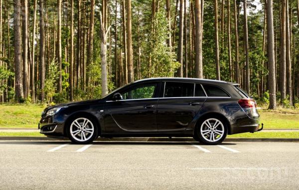 Pelēks Opel Insignia 2015 Rīga, ar dzinēja tilpumu 2.00 L un nobraukumu 209 tūkst. km par 5190 €, foto 4 vietnē AUTOMOTO.COM.LV