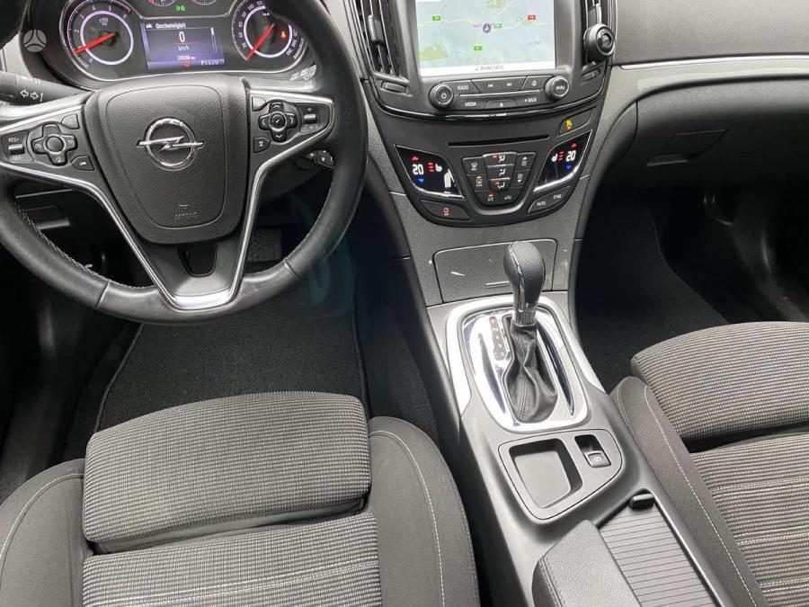 Pelēks Opel Insignia 2015 Marijampole, ar dzinēja tilpumu 1.96 L un nobraukumu 228 tūkst. km par 6950 €, foto 23 vietnē AUTOMOTO.COM.LV