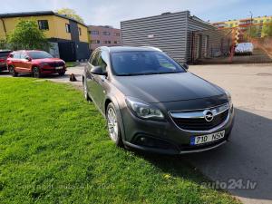 Pelēks Opel Insignia 2015 Tallina, ar dzinēja tilpumu 2.00 L un nobraukumu 293 tūkst. km par 7200 €, foto 3 vietnē AUTOMOTO.COM.LV