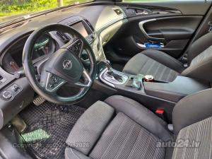 Pelēks Opel Insignia 2015 Tallina, ar dzinēja tilpumu 2.00 L un nobraukumu 293 tūkst. km par 7200 €, foto 13 vietnē AUTOMOTO.COM.LV