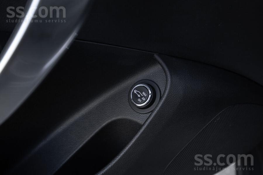 Pelēks Opel Insignia 2015 Tukums, ar dzinēja tilpumu 2.00 L un nobraukumu 265 tūkst. km par 6500 €, foto 20 vietnē AUTOMOTO.COM.LV