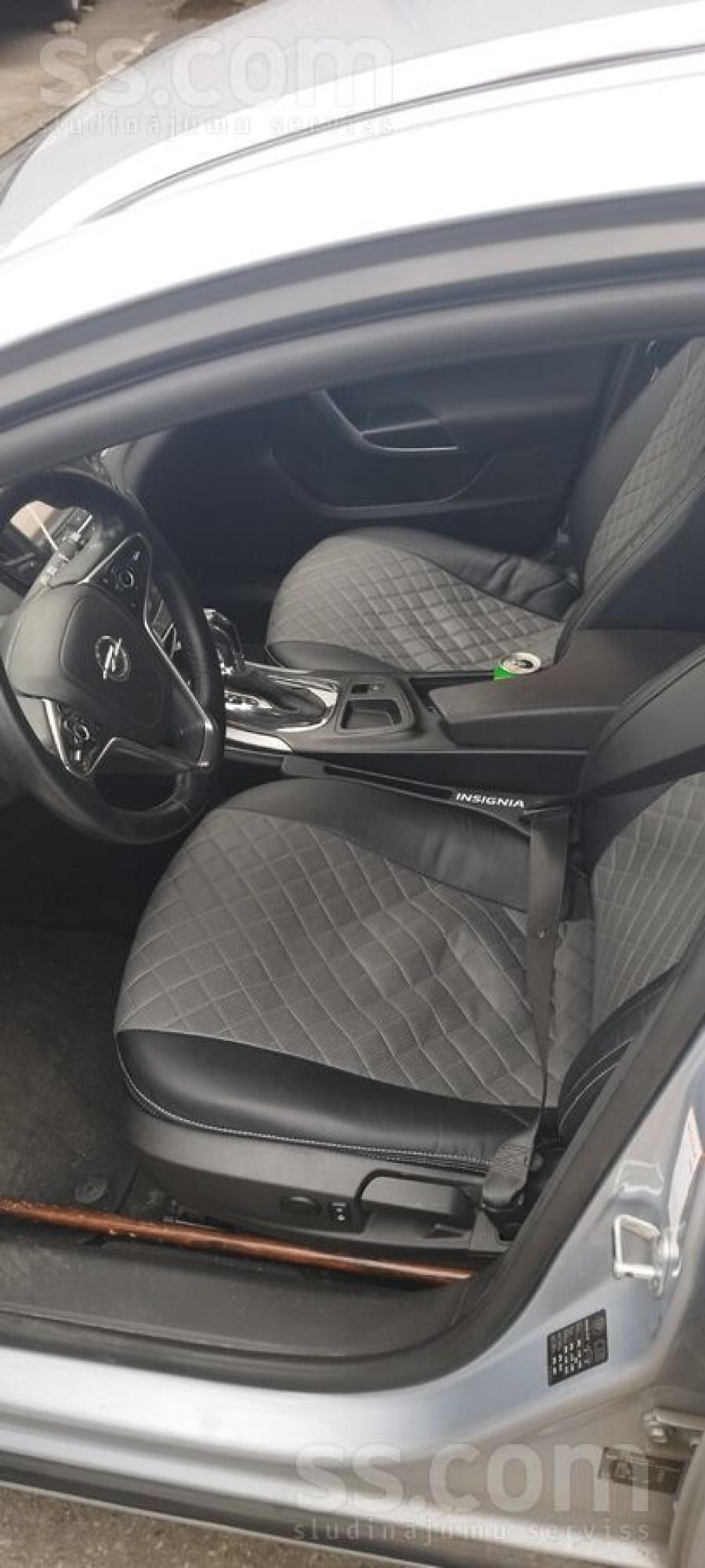Grey Opel Insignia 2015 in Riga, with an engine capacity of 1.60 L and mileage of 200 thousand km for 5700 €, photo 7 on AUTOMOTO.COM.LV