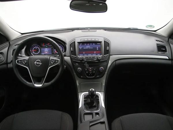 Pelēks Opel Insignia 2015 Viļņa, ar dzinēja tilpumu 2.00 L un nobraukumu 236 tūkst. km par 6099 €, foto 2 vietnē AUTOMOTO.COM.LV