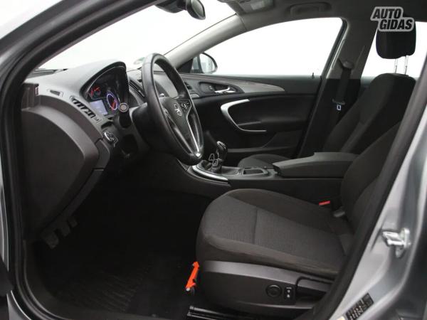 Pelēks Opel Insignia 2015 Viļņa, ar dzinēja tilpumu 2.00 L un nobraukumu 236 tūkst. km par 6099 €, foto 4 vietnē AUTOMOTO.COM.LV