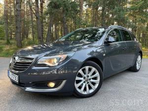 Grey Opel Insignia 2015 in Riga, with an engine capacity of 1.90 L and mileage of 0 thousand km for 5000 €, photo  on AUTOMOTO.COM.LV