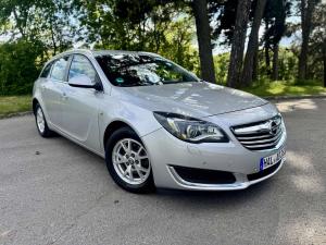 Grey Opel Insignia 2015 in Vilnius, with an engine capacity of 1.96 L and mileage of 225 thousand km for 4800 €, photo  on AUTOMOTO.COM.LV