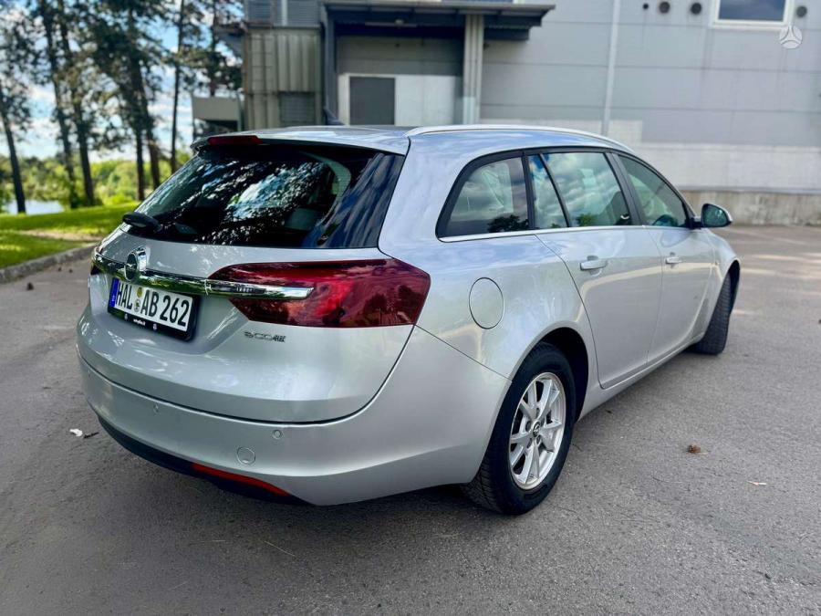 Pelēks Opel Insignia 2015 Viļņa, ar dzinēja tilpumu 1.96 L un nobraukumu 225 tūkst. km par 4800 €, foto 4 vietnē AUTOMOTO.COM.LV