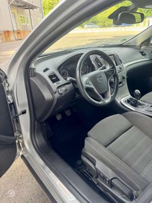 Pelēks Opel Insignia 2015 Viļņa, ar dzinēja tilpumu 1.96 L un nobraukumu 225 tūkst. km par 4800 €, foto 7 vietnē AUTOMOTO.COM.LV