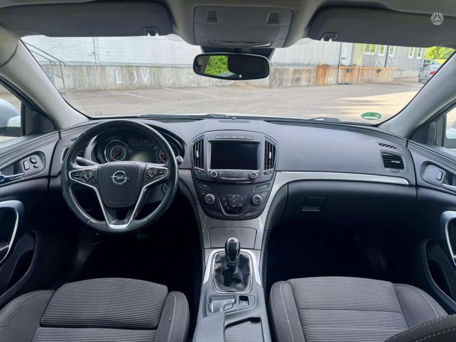 Pelēks Opel Insignia 2015 Viļņa, ar dzinēja tilpumu 1.96 L un nobraukumu 225 tūkst. km par 4800 €, foto 9 vietnē AUTOMOTO.COM.LV