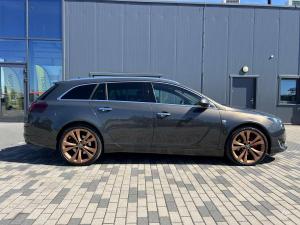 Grey Opel Insignia 2015 in Siauliai, with an engine capacity of 1.96 L and mileage of 170 thousand km for 6900 €, photo 5 on AUTOMOTO.COM.LV