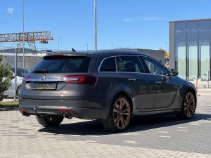 Grey Opel Insignia 2015 in Siauliai, with an engine capacity of 1.96 L and mileage of 170 thousand km for 6900 €, photo 9 on AUTOMOTO.COM.LV