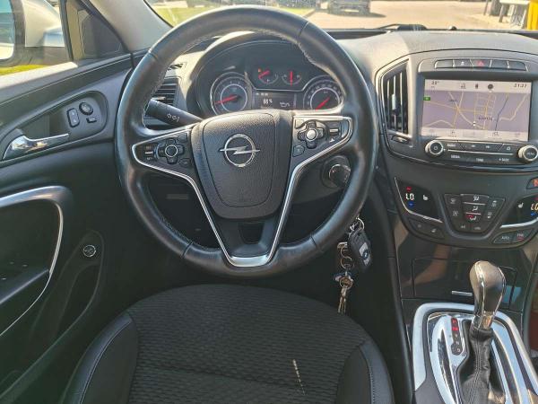 Pelēks Opel Insignia 2015 Klaipėda, ar dzinēja tilpumu 1.96 L un nobraukumu 250 tūkst. km par 3999 €, foto 6 vietnē AUTOMOTO.COM.LV