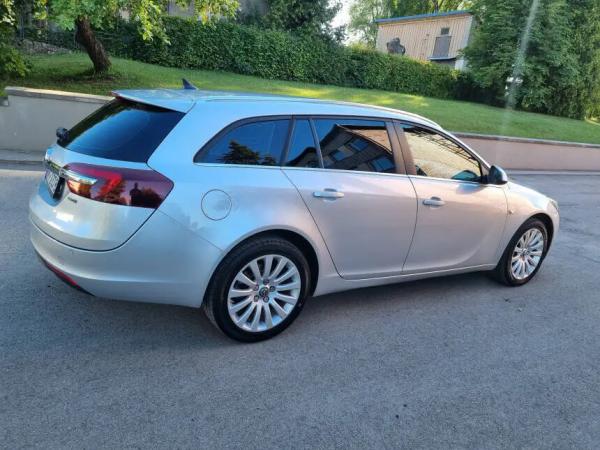 Pelēks Opel Insignia 2015 Jēkabpils, ar dzinēja tilpumu 2.00 L un nobraukumu 278 tūkst. km par 7200 €, foto 6 vietnē AUTOMOTO.COM.LV