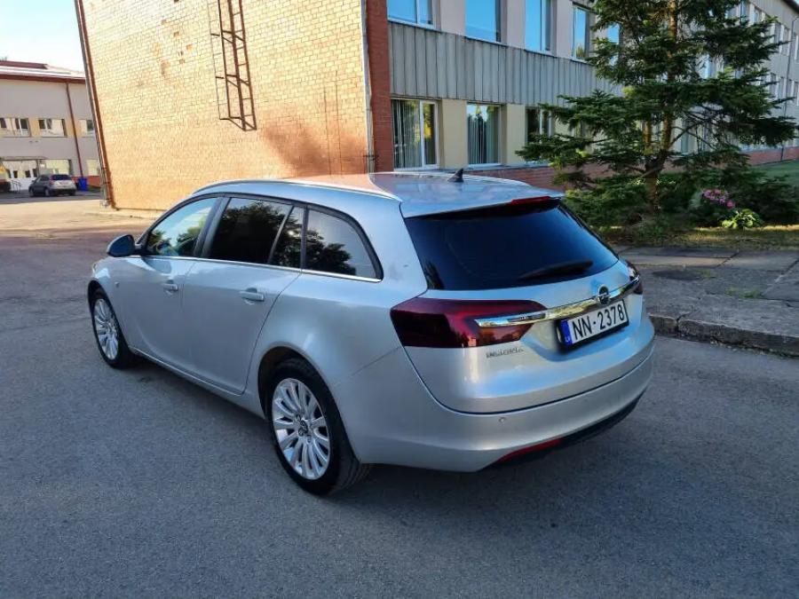 Pelēks Opel Insignia 2015 Jēkabpils, ar dzinēja tilpumu 2.00 L un nobraukumu 278 tūkst. km par 7200 €, foto 10 vietnē AUTOMOTO.COM.LV