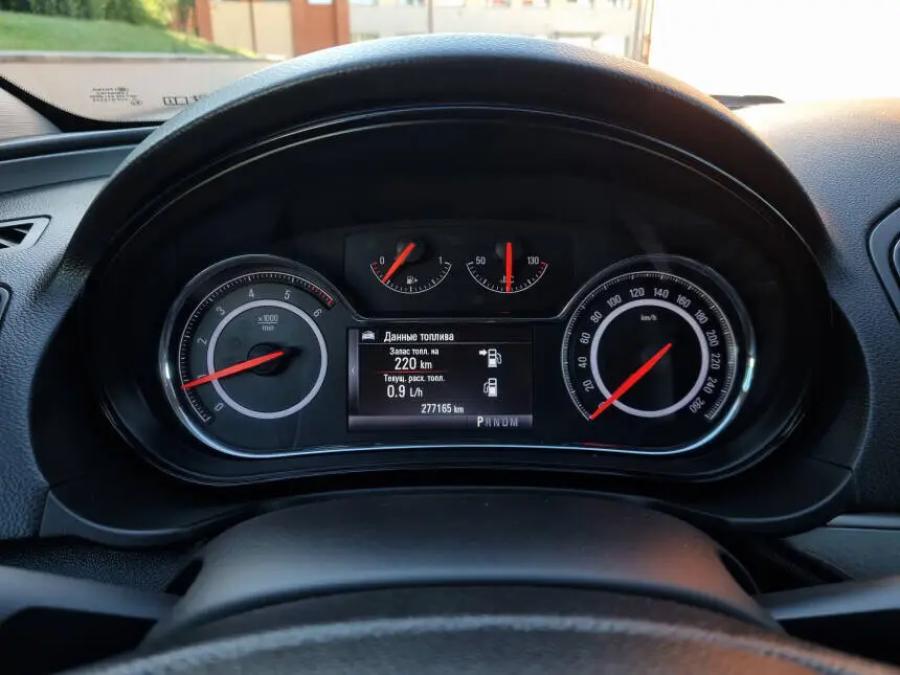 Pelēks Opel Insignia 2015 Jēkabpils, ar dzinēja tilpumu 2.00 L un nobraukumu 278 tūkst. km par 7200 €, foto 32 vietnē AUTOMOTO.COM.LV
