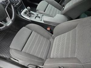 Pelēks Opel Insignia 2015 Jēkabpils, ar dzinēja tilpumu 2.00 L un nobraukumu 234 tūkst. km par 6950 €, foto 15 vietnē AUTOMOTO.COM.LV