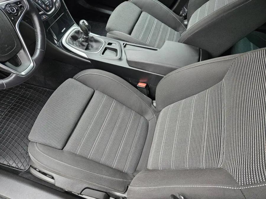 Pelēks Opel Insignia 2015 Jēkabpils, ar dzinēja tilpumu 2.00 L un nobraukumu 234 tūkst. km par 6950 €, foto 15 vietnē AUTOMOTO.COM.LV