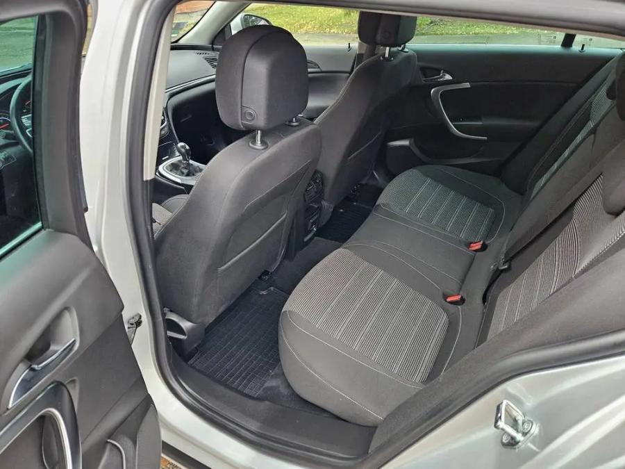 Pelēks Opel Insignia 2015 Jēkabpils, ar dzinēja tilpumu 2.00 L un nobraukumu 234 tūkst. km par 6950 €, foto 16 vietnē AUTOMOTO.COM.LV