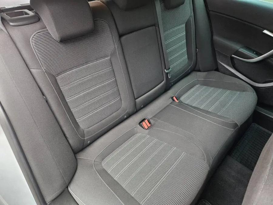 Pelēks Opel Insignia 2015 Jēkabpils, ar dzinēja tilpumu 2.00 L un nobraukumu 234 tūkst. km par 6950 €, foto 19 vietnē AUTOMOTO.COM.LV
