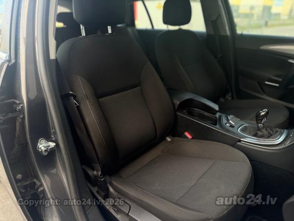 Grey Opel Insignia 2015 in Tallinn, with an engine capacity of 2.00 L and mileage of 316 thousand km for 4999 €, photo 10 on AUTOMOTO.COM.LV