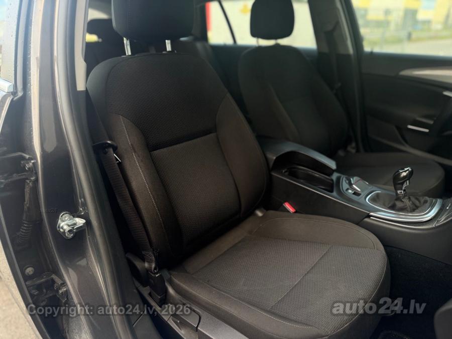 Grey Opel Insignia 2015 in Tallinn, with an engine capacity of 2.00 L and mileage of 316 thousand km for 4999 €, photo 11 on AUTOMOTO.COM.LV