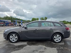 Grey Opel Insignia 2015 in Tallinn, with an engine capacity of 2.00 L and mileage of 289 thousand km for 4800 €, photo 3 on AUTOMOTO.COM.LV