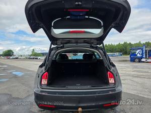 Grey Opel Insignia 2015 in Tallinn, with an engine capacity of 2.00 L and mileage of 289 thousand km for 4800 €, photo 14 on AUTOMOTO.COM.LV