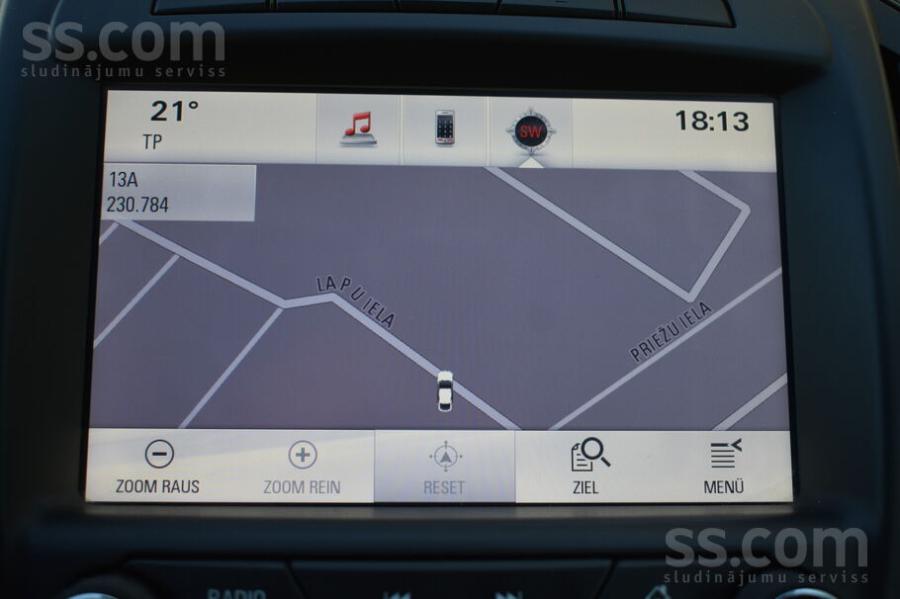 Grey Opel Insignia 2015 in Talsi, with an engine capacity of 2.00 L and mileage of 345 thousand km for 4900 €, photo 18 on AUTOMOTO.COM.LV