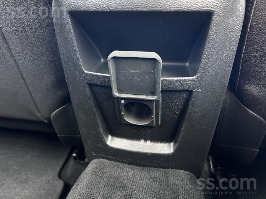 Pelēks Opel Insignia 2015 Limbaži, ar dzinēja tilpumu 2.00 L un nobraukumu 237 tūkst. km par 5750 €, foto 13 vietnē AUTOMOTO.COM.LV