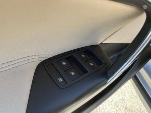 Pelēks Opel Insignia 2015 Telšiai, ar dzinēja tilpumu 1.96 L un nobraukumu 186 tūkst. km par 6100 €, foto 22 vietnē AUTOMOTO.COM.LV