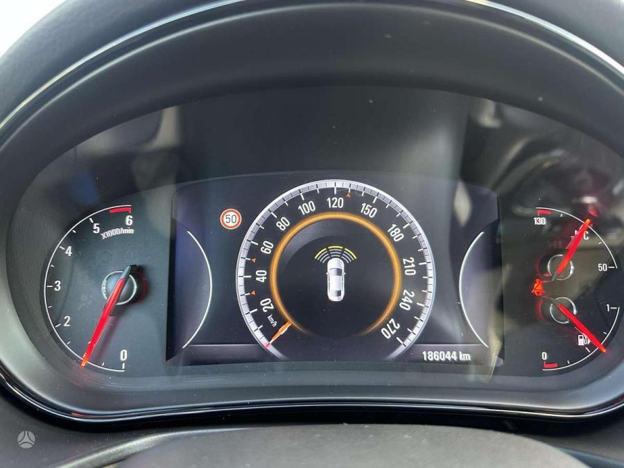 Pelēks Opel Insignia 2015 Telšiai, ar dzinēja tilpumu 1.96 L un nobraukumu 186 tūkst. km par 6100 €, foto 32 vietnē AUTOMOTO.COM.LV