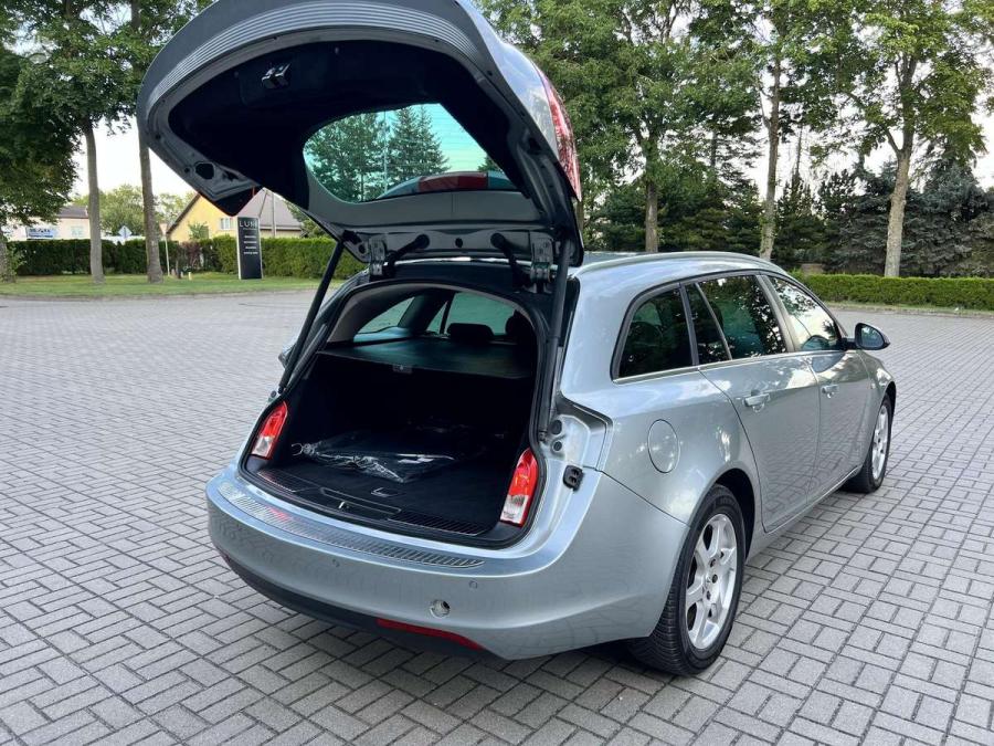 Pelēks Opel Insignia 2015 Marijampole, ar dzinēja tilpumu 1.96 L un nobraukumu 304 tūkst. km par 4700 €, foto 20 vietnē AUTOMOTO.COM.LV