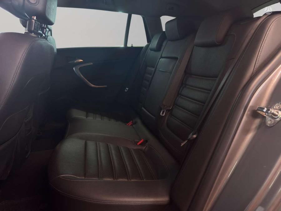 Pelēks Opel Insignia 2015 Kauņa, ar dzinēja tilpumu 1.60 L un nobraukumu 240 tūkst. km par 4999 €, foto 11 vietnē AUTOMOTO.COM.LV