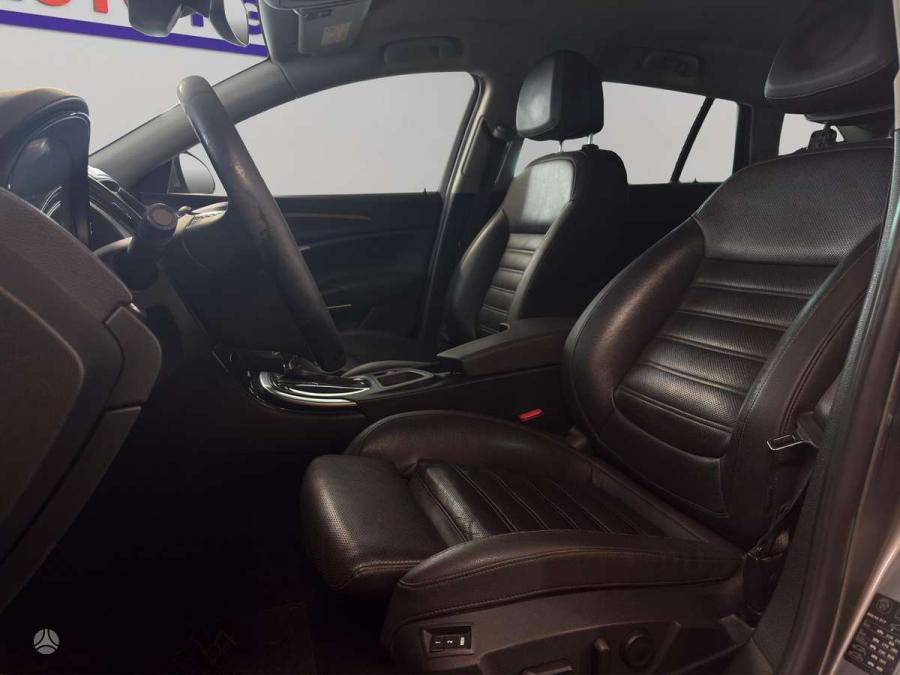 Pelēks Opel Insignia 2015 Kauņa, ar dzinēja tilpumu 1.60 L un nobraukumu 240 tūkst. km par 4999 €, foto 14 vietnē AUTOMOTO.COM.LV
